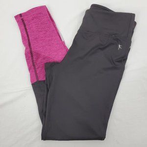 Danskin Now | Pants & Jumpsuits | Danskin Now Fitted Capri Legging ...